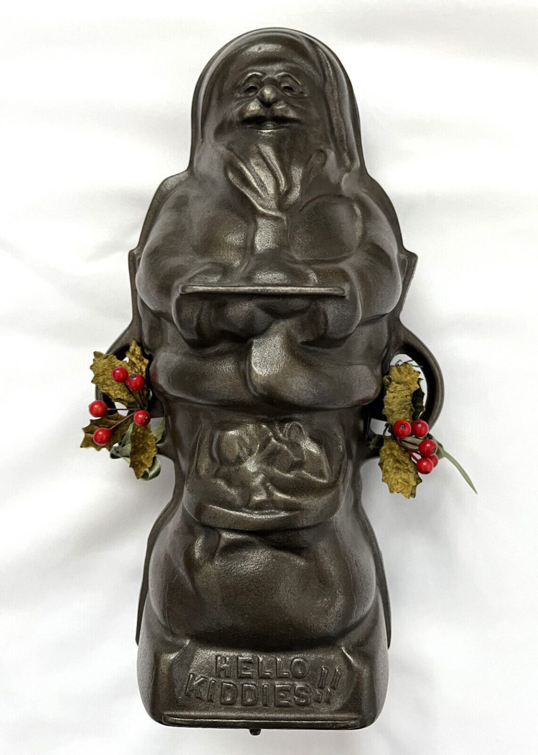 Griswold Vintage Cast Iron Santa Cake Molds: Real or Reproduction ...